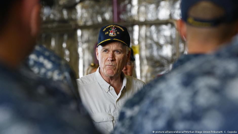 EE.UU.: despedido secretario de Marina por caso Navy Seal