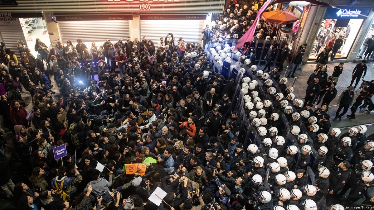 How many femicides in Turkey are covered up as suicides? – DW – 03/03/2021