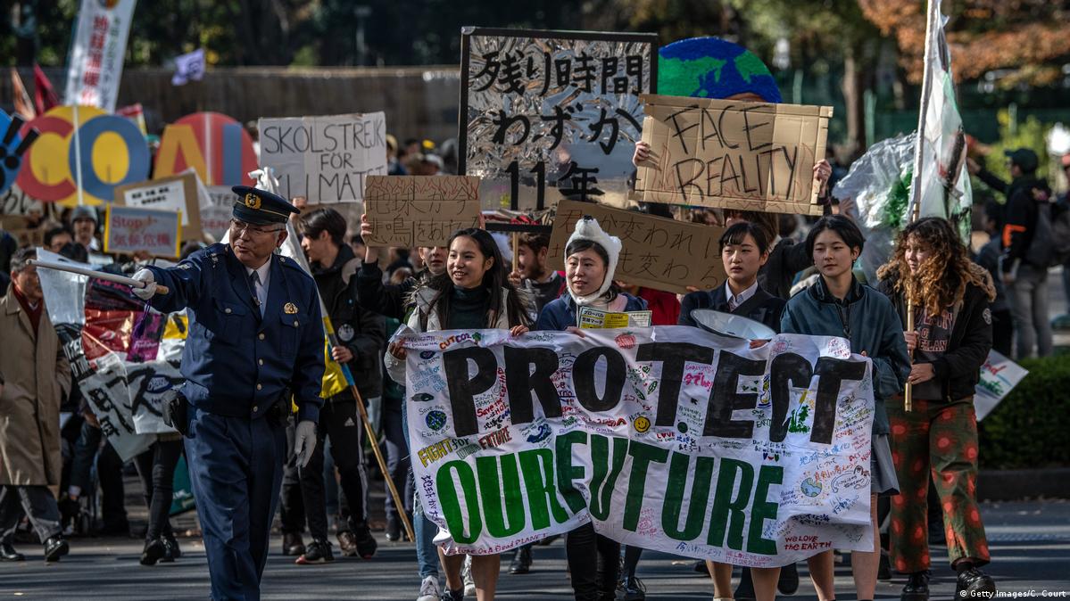 Have Japanese youth lost the spirit of protest? – DW – 03/31/2021