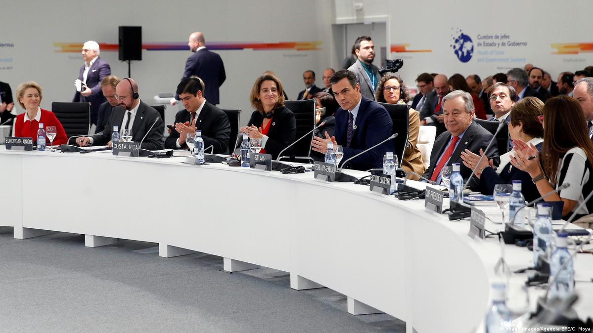 COP25: 200 countries pledge 'green revolution' – DW – 12/03/2019