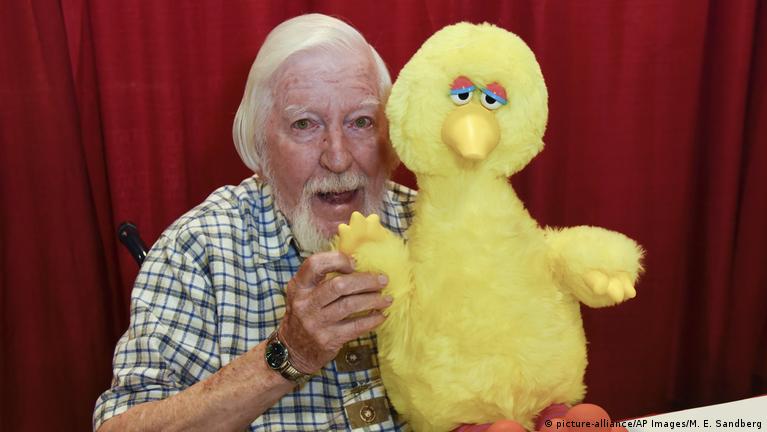 Puppeteer behind Big Bird, Carroll Spinney, dies