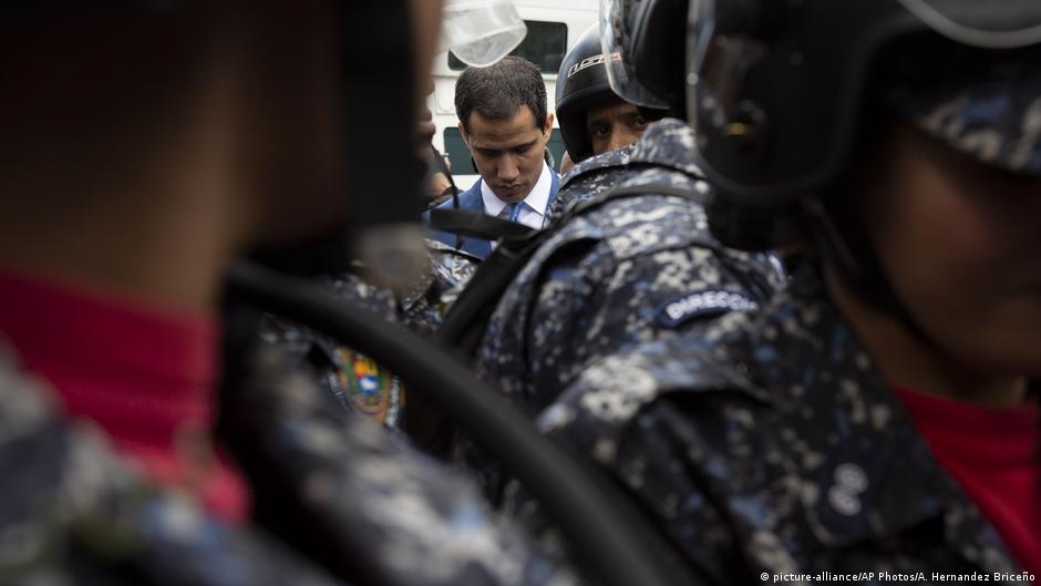 Venezuela opposition denounces 'parliamentary coup' – DW – 01/05/2020