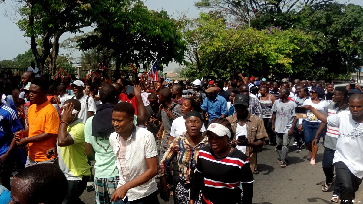 Liberians rally in anti-government protest – DW – 01/06/2020