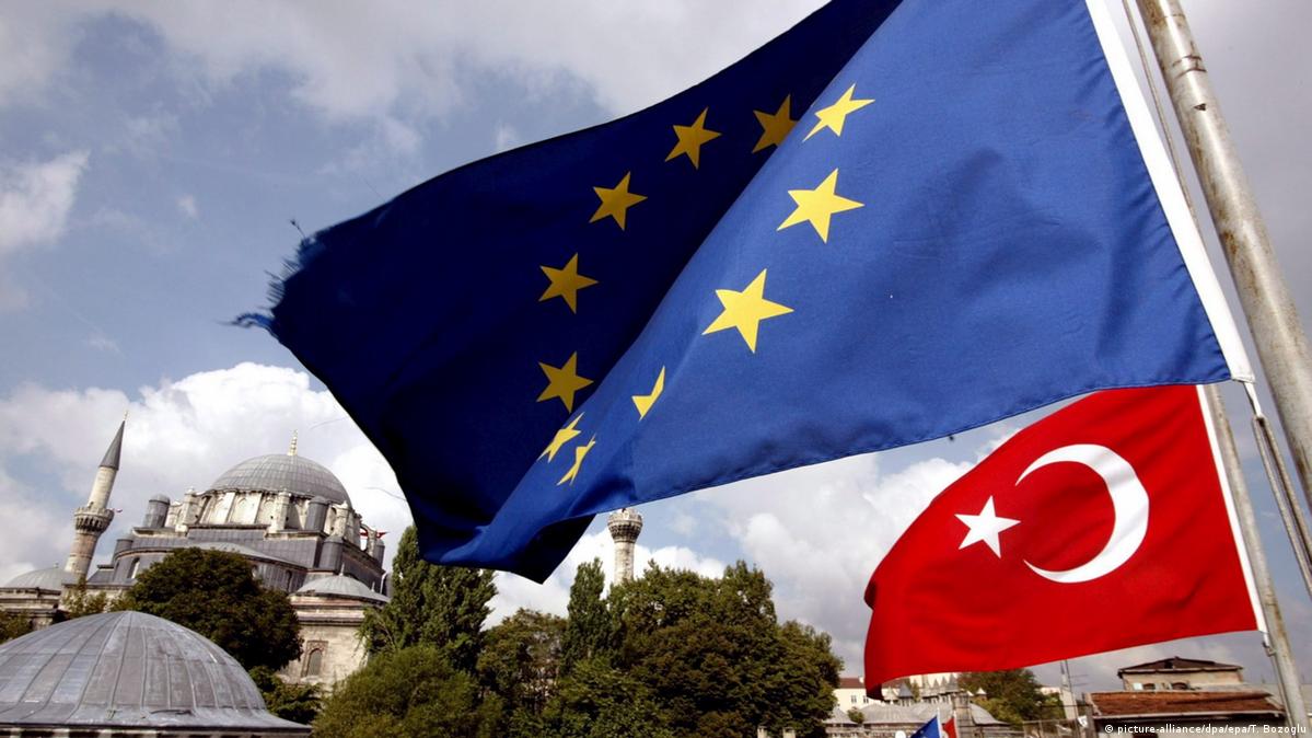 EU denies reports of further Turkey aid cuts – DW – 01/19/2020