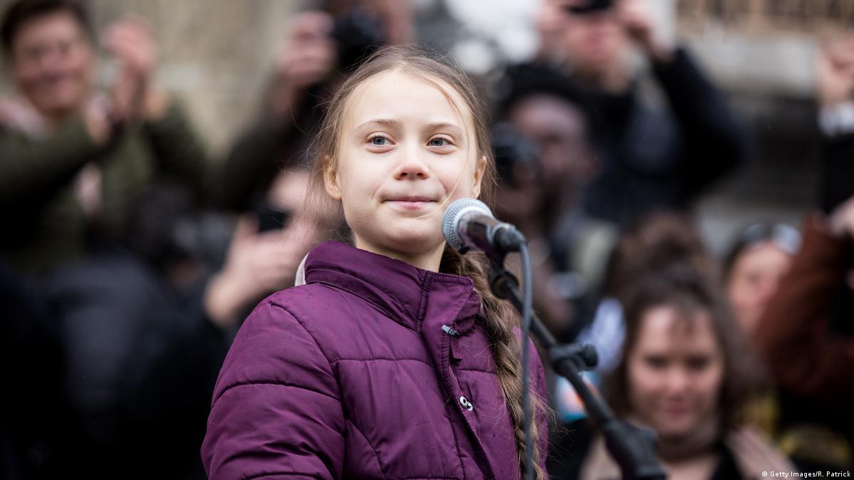 Greta Thunberg patenta nombre y marca "Fridays For Future" – DW – 29/01 ...