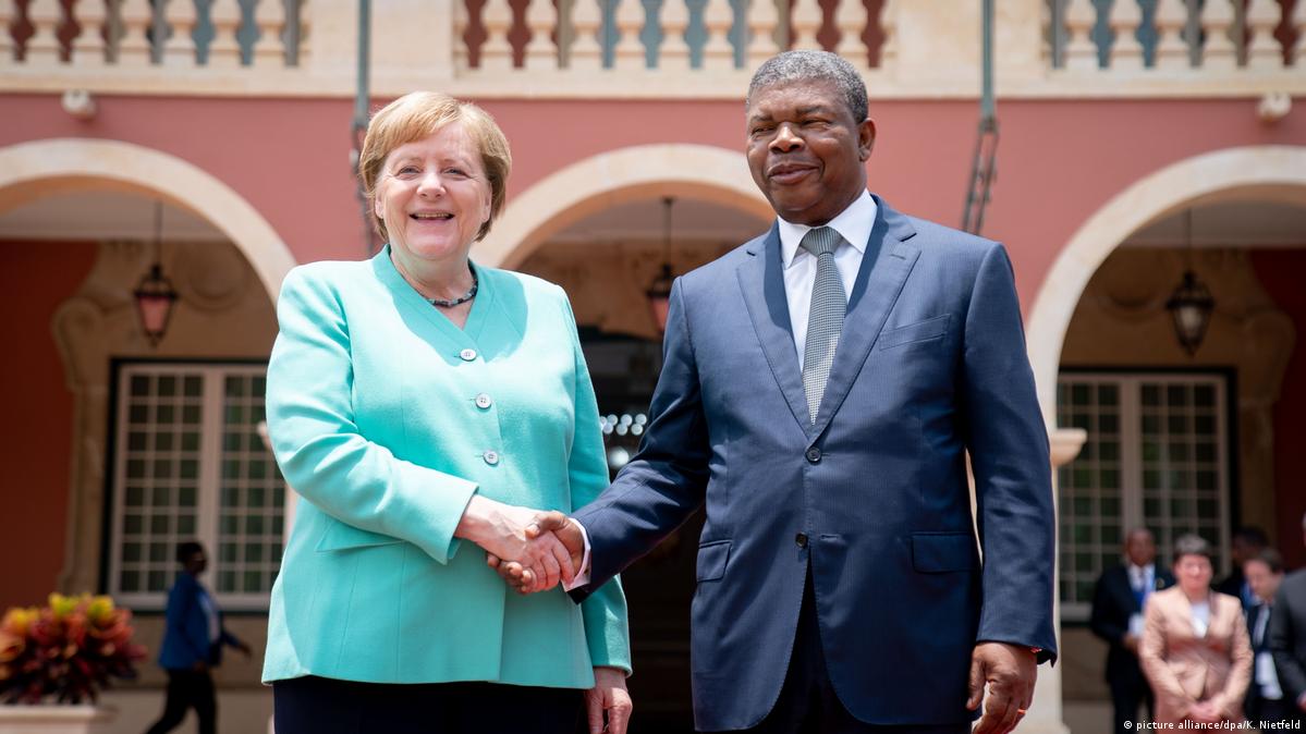 Germany's Merkel vows support to southern African leaders – DW – 02/07/2020