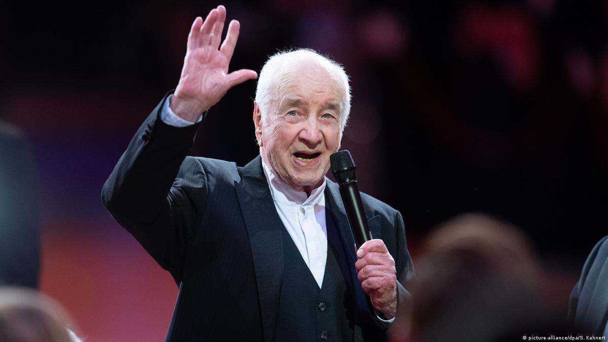 The endless energy of Armin Mueller-Stahl – DW – 12/17/2020