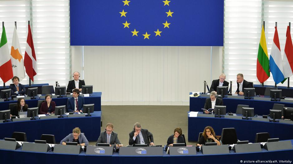EU Parliament halts Strasbourg session as cases rise