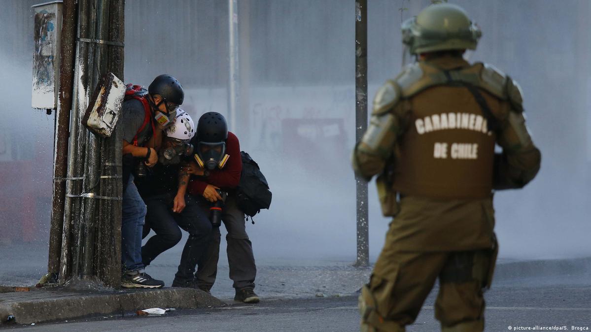 'It's an incredibly dangerous time to be a journalist' – DW – 11/02/2020