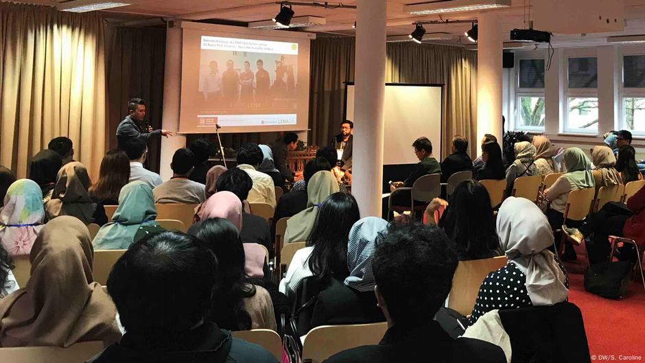 Sukses Membangun Karir di Jerman – DW – 09.03.2020 Sukses Membangun Karir di Jerman – DW – 09.03.2020