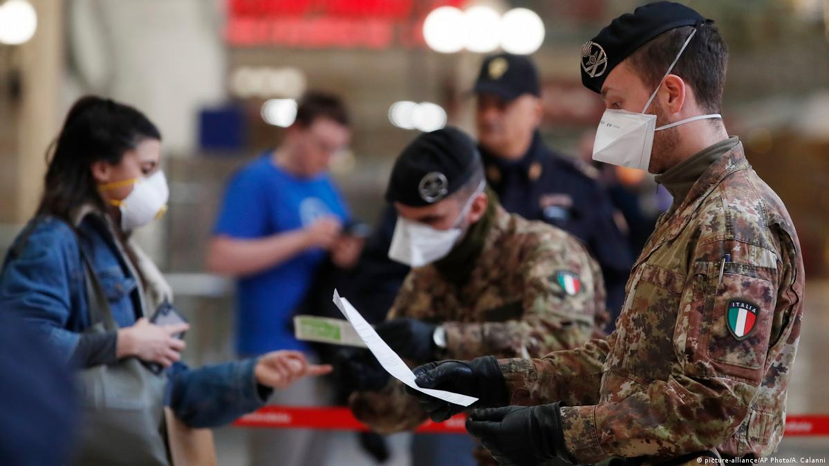 Coronavirus: Italy imposes nationwide lockdown