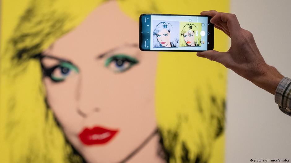 "Pop on Paper" – DW – 19.05.2020