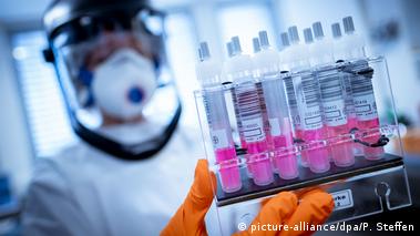 Did coronavirus come from a Chinese lab? – DW – 04/18/2020