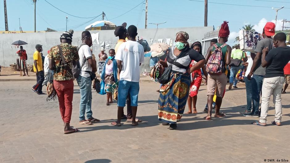 FMI prevê maior recessão em todos os PALOP menos Moçambique – DW – 29 ...