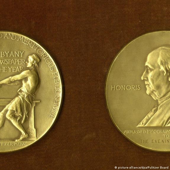 Pulitzer Prize Logo Our Pulitzer Prize Winners And Finalists | Penguin