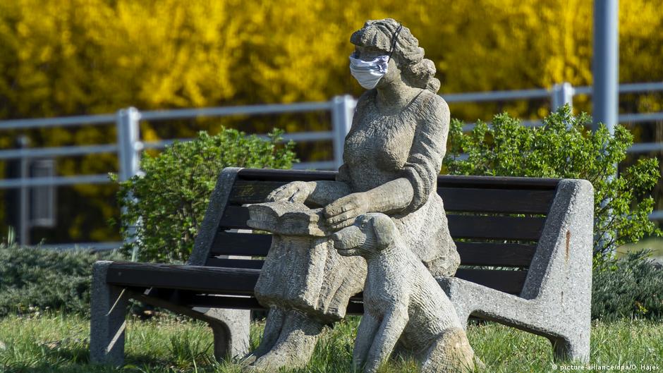 'Women lost ground' during the pandemic – DW – 03/09/2021