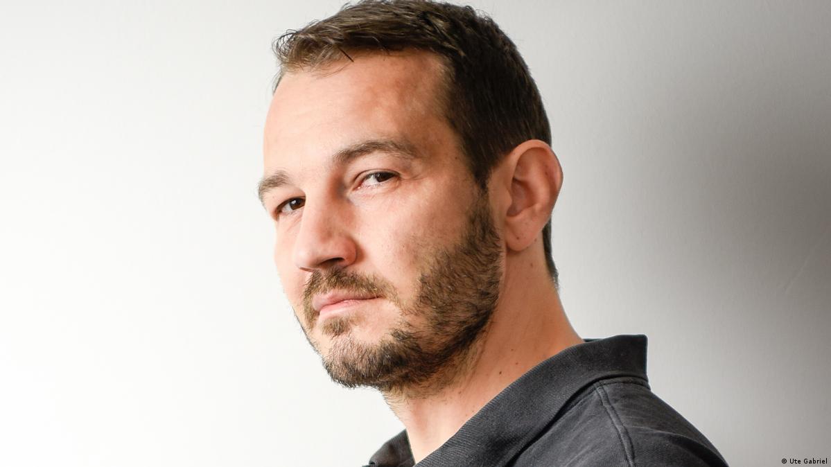 Florian Schmitz – DW