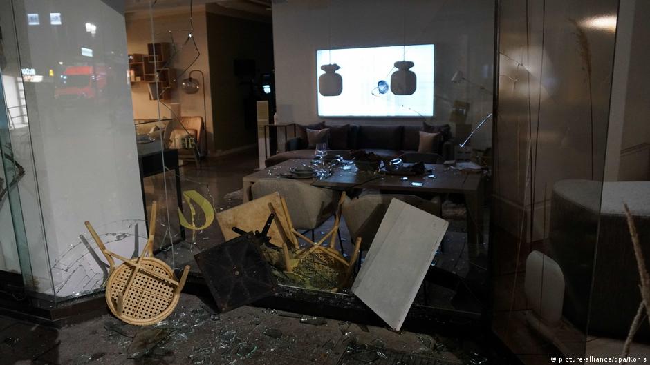 Germany: Riots and looting grip Stuttgart | News | DW | 21.06.2020