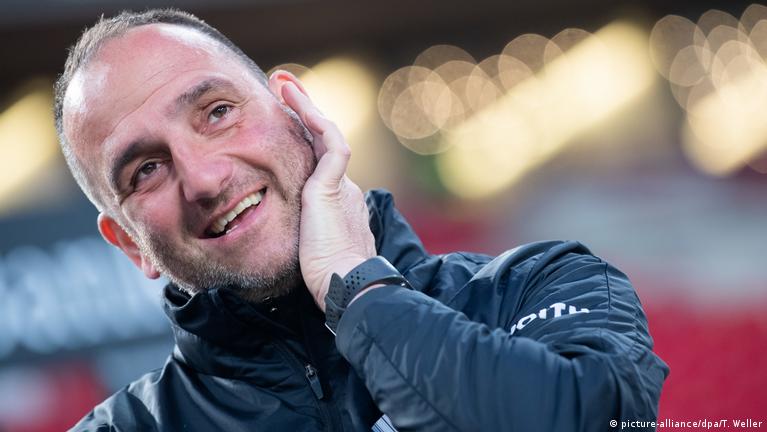 Heidenheim's Frank Schmidt a rare coach – DW – 07/06/2020