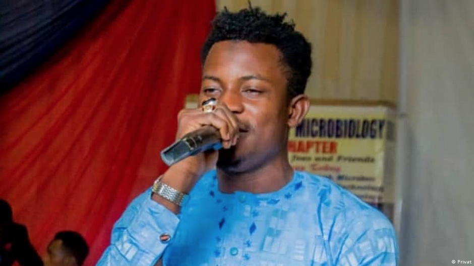 Wakokin Hausa sun kasu dabam-dabam – DW – 06/30/2020