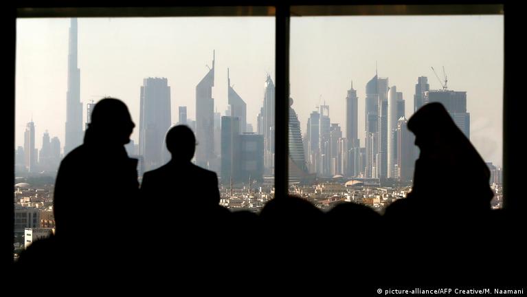 Arab states target extremism online – DW – 07/12/2020