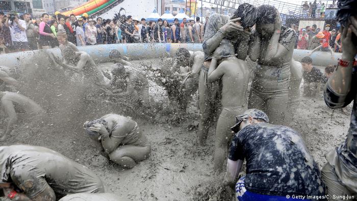 Trotz Corona: Schlamm is in the air | Alle multimedialen Inhalte der ...