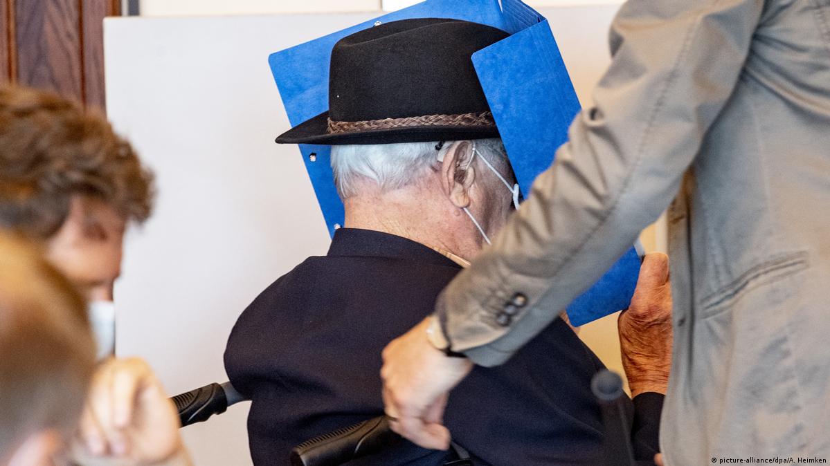 Ex-SS guard convicted in Germany's 'last' Holocaust trial – DW – 07/23/2020