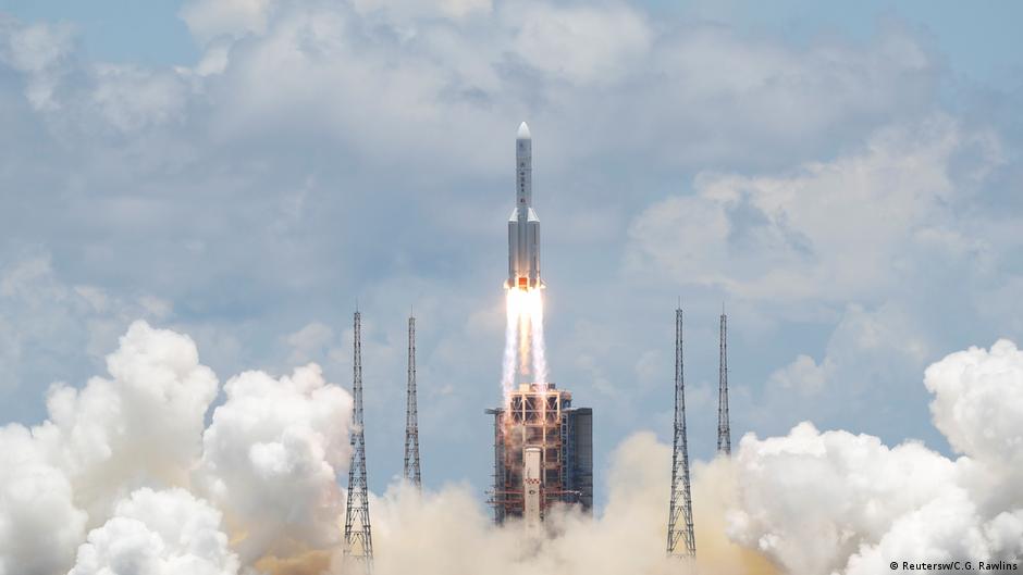 China launches probe to Mars