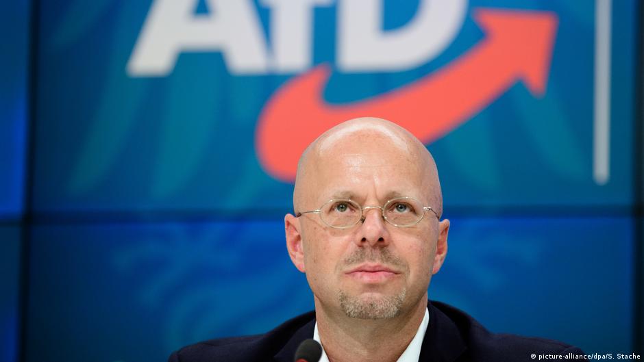 AfD's embattled far-right former state leader steps down – DW – 08/04/2020