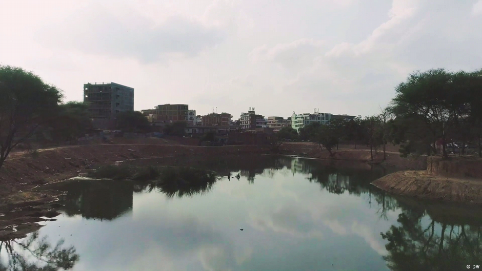 Wasteland restoration in Gurgaon, India – DW – 08/07/2020