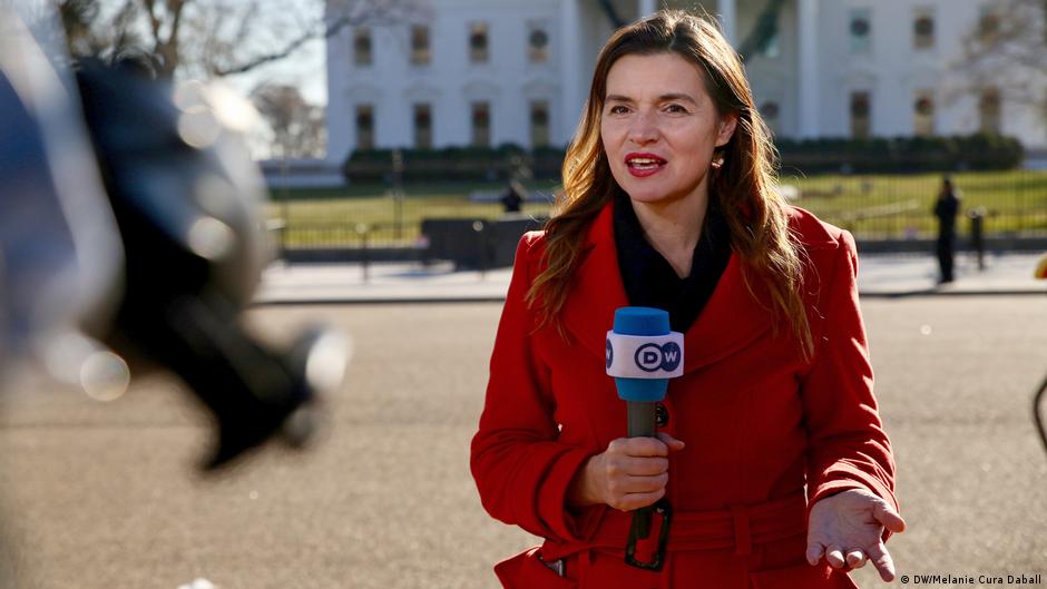 Reporting from the Capital | Press | DW | 18.08.2020