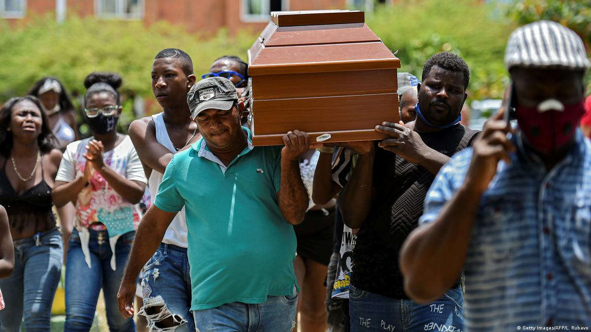 Colombia: ¿Qué es una masacre? – DW – 24/08/2020