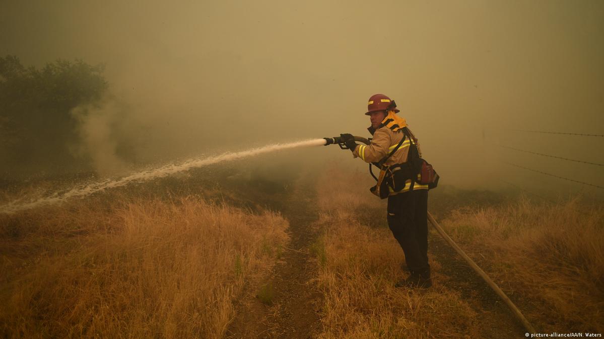 California firefighters stretched to limits by wildfires – DW – 08/21/2020