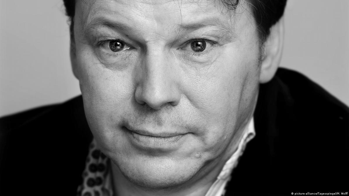 Anthropologist and Occupy activist David Graeber dies – DW – 09/03/2020