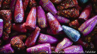 India: Firework factory blast kills workers – DW – 09/04/2020