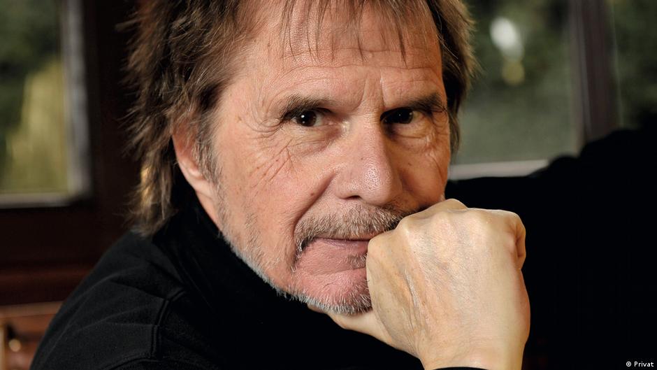 German cartoonist Uli Stein dies aged 73 – DW – 09/04/2020