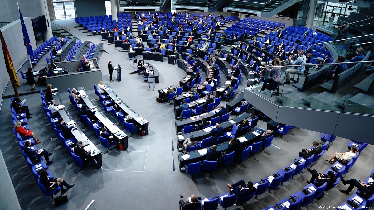 Record German public debt due to pandemic – DW – 01/19/2021