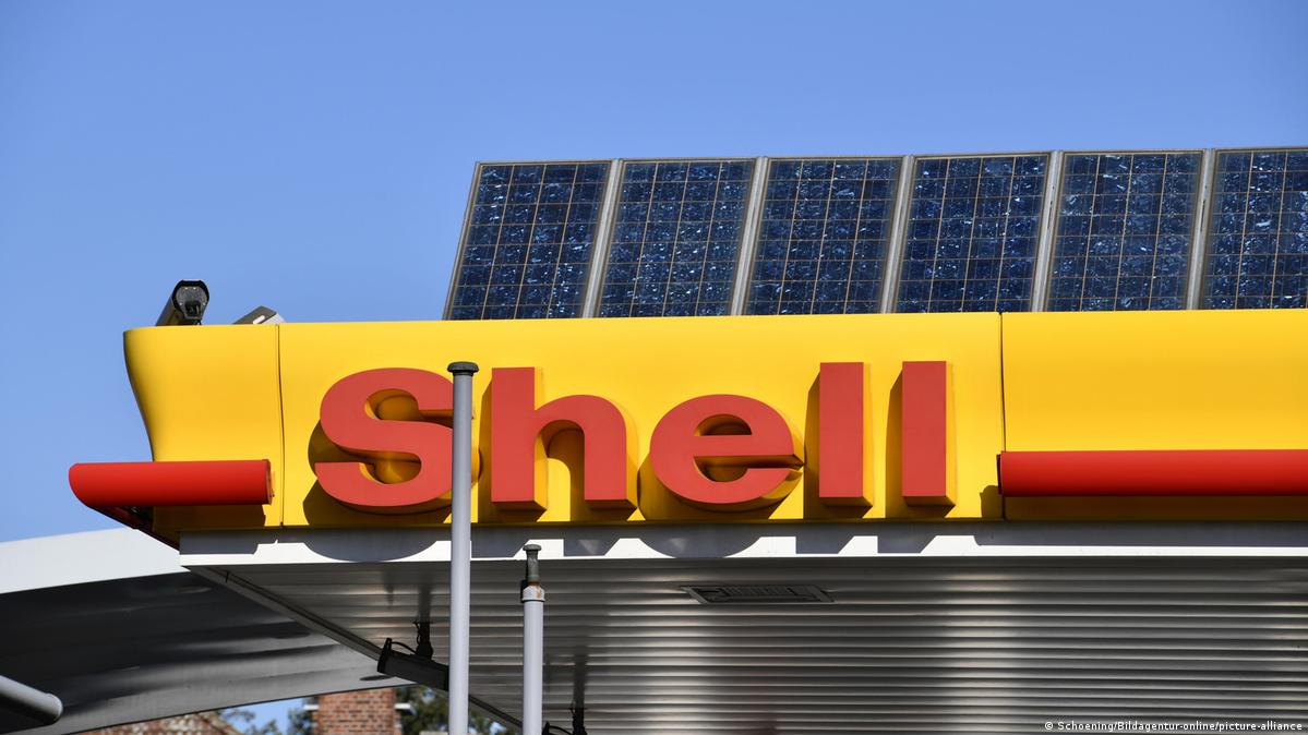 La petrolera Shell pierde 21.680 millones de dólares en 2020 – DW – 04 ...