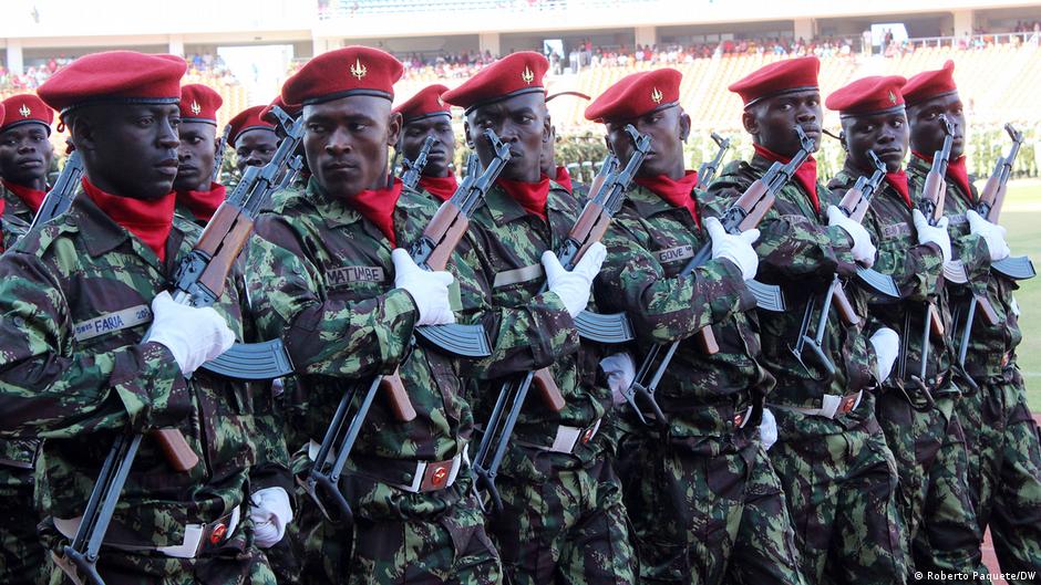 Moçambique: "Forças de Defesa devolveram tranquilidade" – DW – 09/01/2021