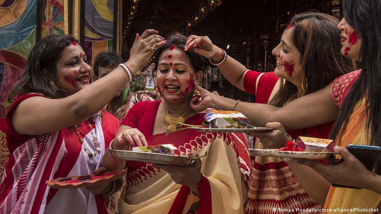 10 facts about Indian culture that you should know – DW – 10/13/2020