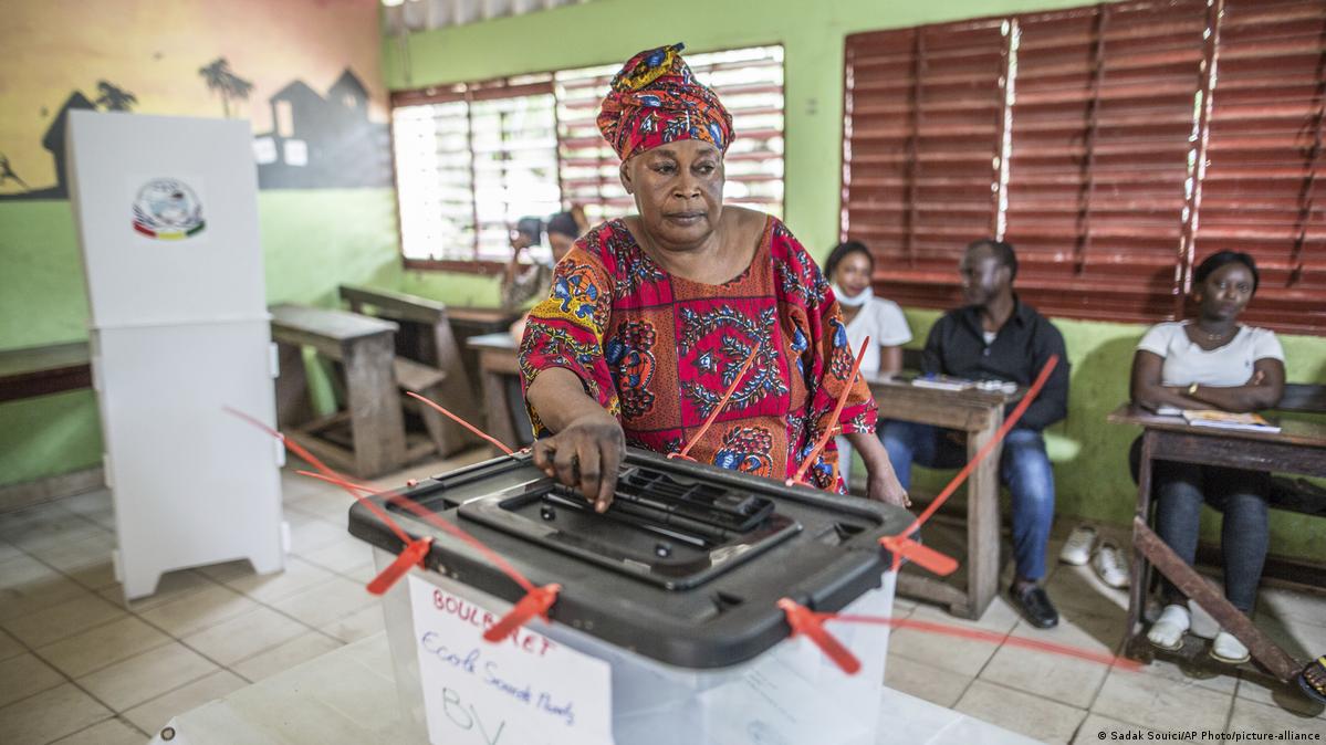 Walemavu wa kusikia kujitokeza kupiga kura Senegal – DW – 07.03.2024