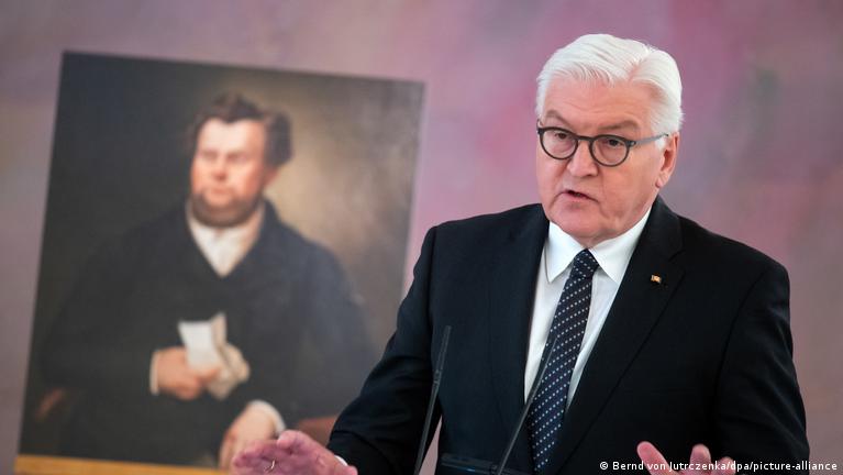 Robert Blum, a forgotten revolutionary icon – DW – 11/10/2020