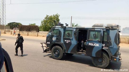 Luanda: Polícia impede marcha até ao Largo da Independência – DW – 17 ...
