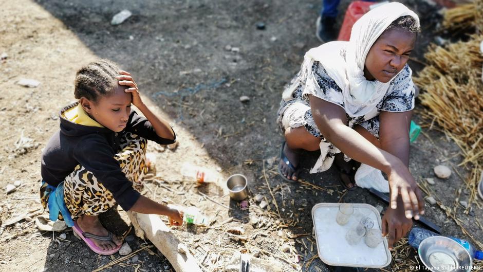 Children suffering in Tigray refugee crisis – DW – 12/12/2020