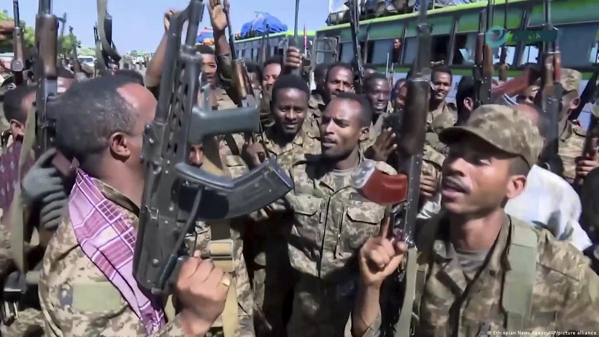 Ethiopia: 'People in Tigray are terrified' – DW – 11/25/2020
