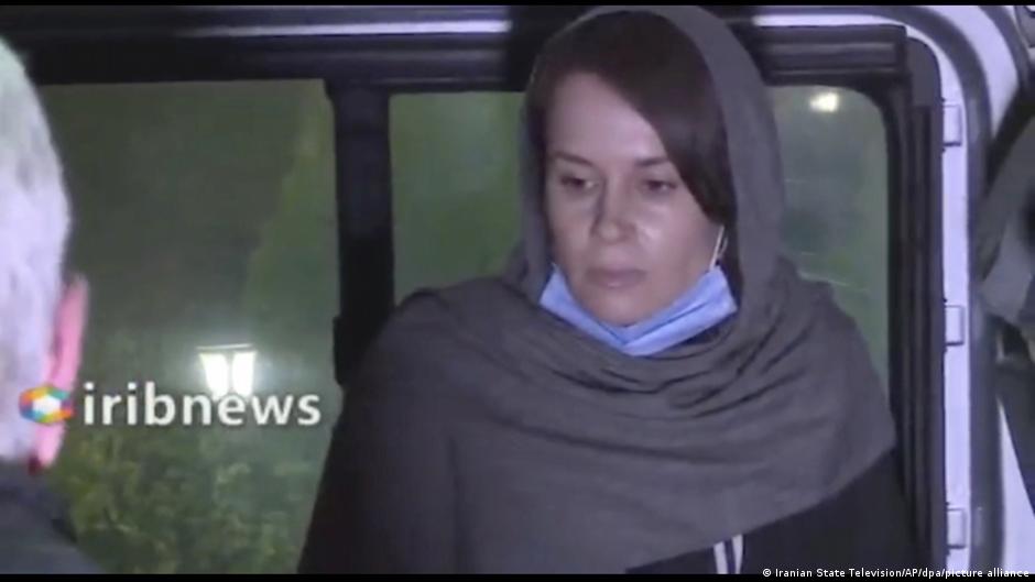 Academic freed by Iran describes 'traumatic ordeal' – DW – 11/26/2020