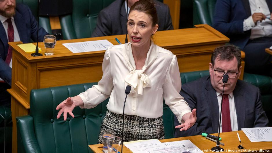 New Zealand declares climate emergency – DW – 12/02/2020