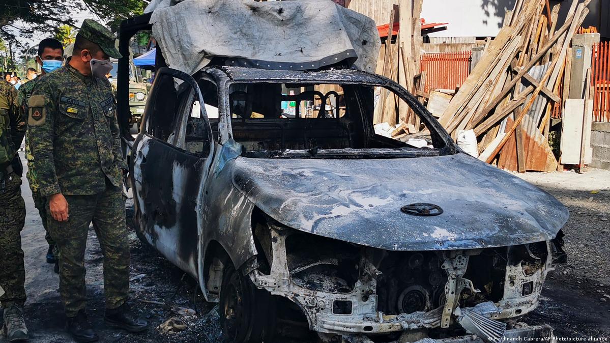 Philippines: Islamist militants attack army camp