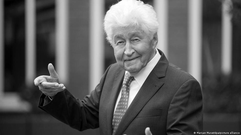 Gotthilf Fischer: Der König der Chöre ist tot – DW – 16.12.2020