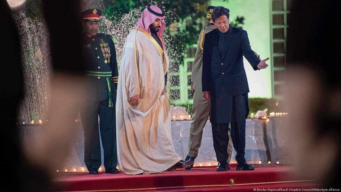New allies for Saudi Arabia and Pakistan? – DW – 12/18/2020